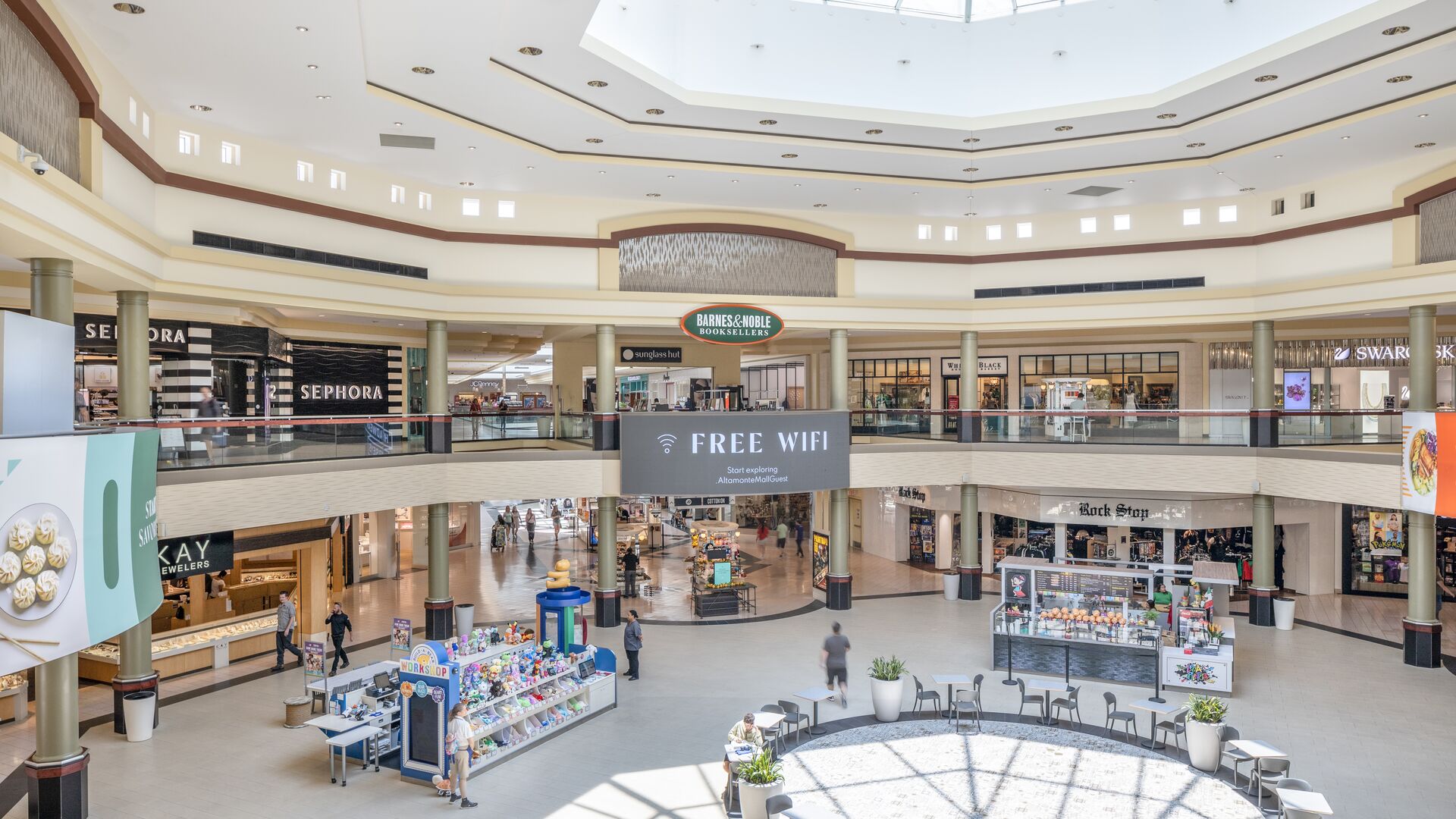 Altamonte Mall in Altamonte Springs, FL